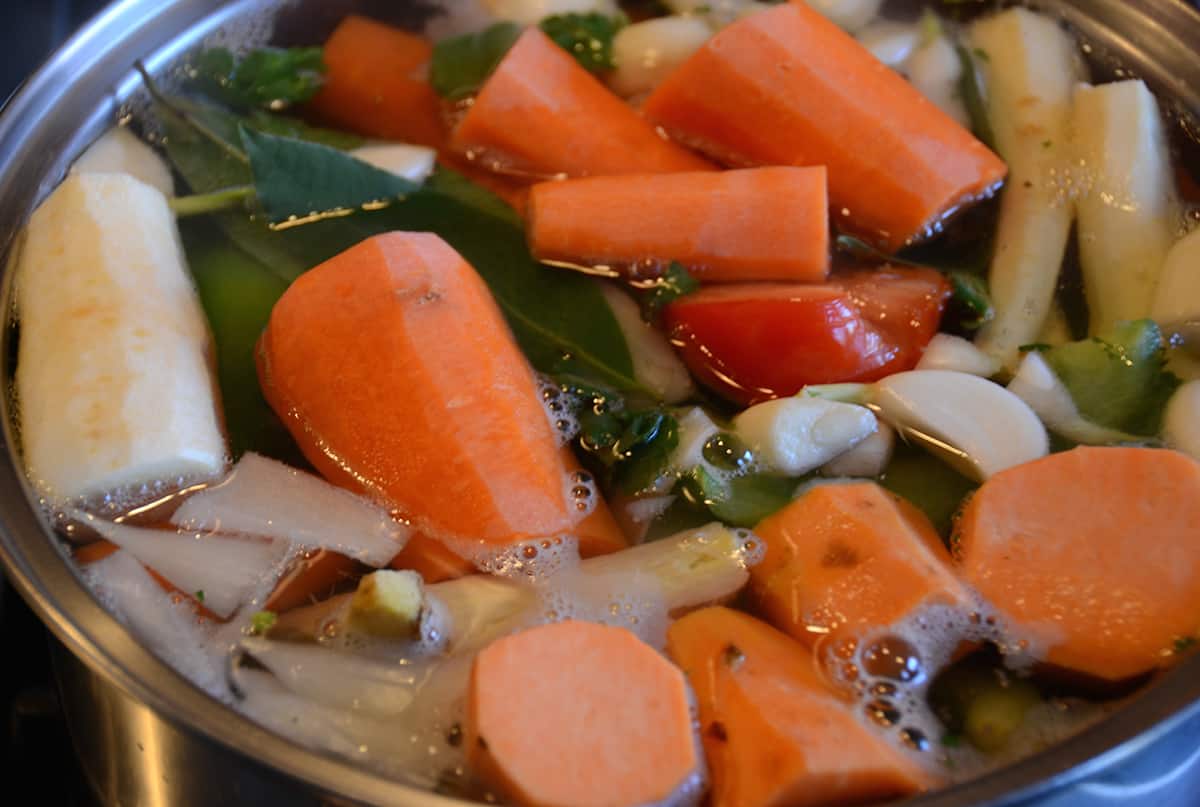 Pure Vegetable Broth - Weekend at the Cottage