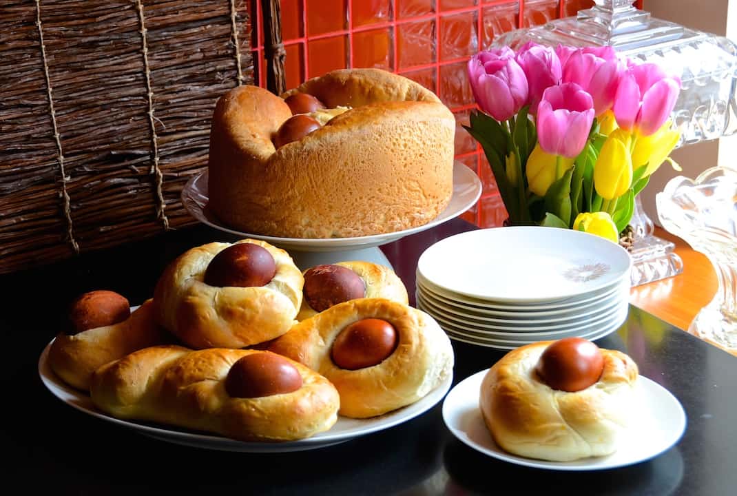 Serbian Easter Bread - Weekend at the Cottage