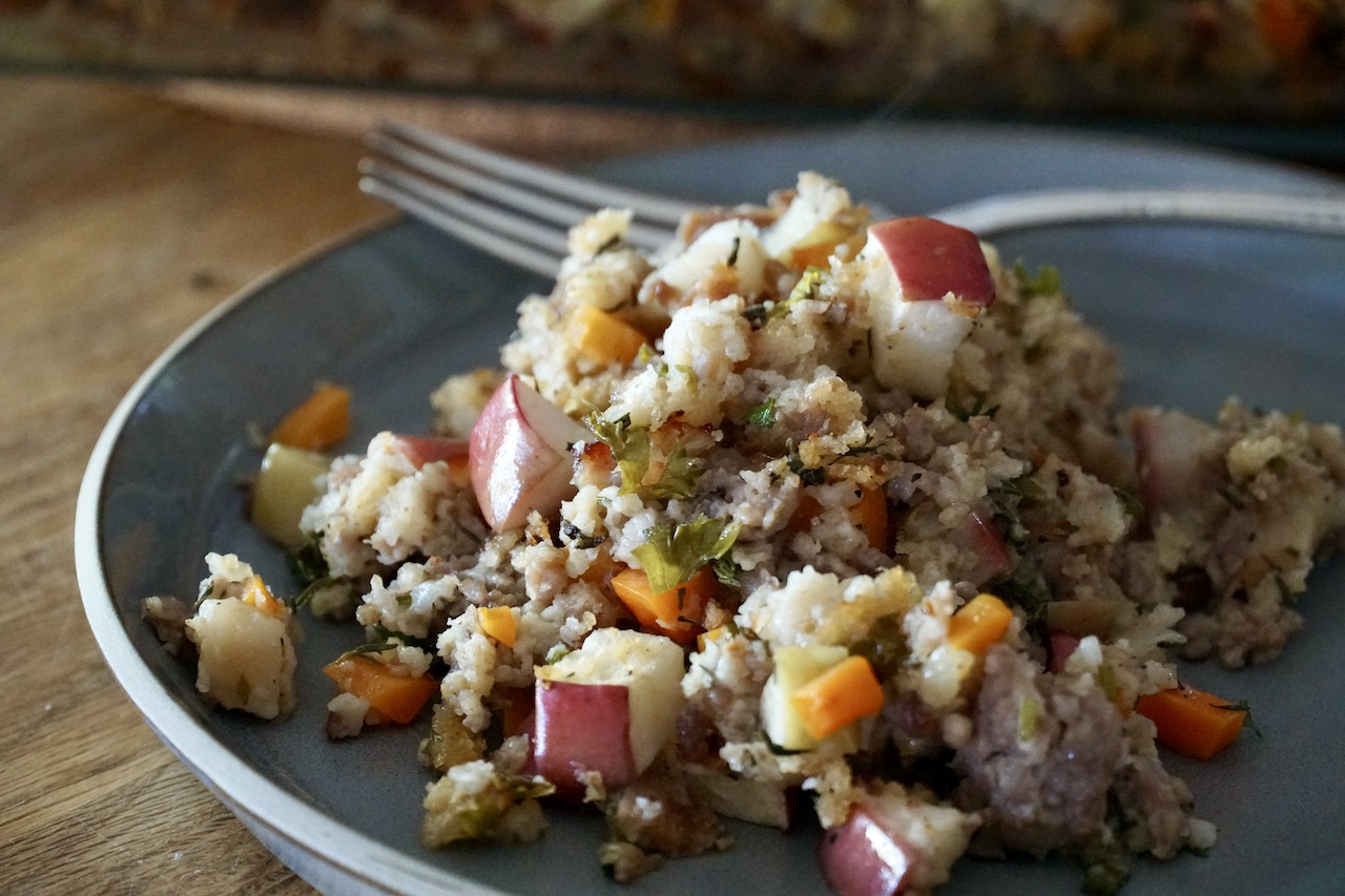 Sausage Dressing Recipe with Apples