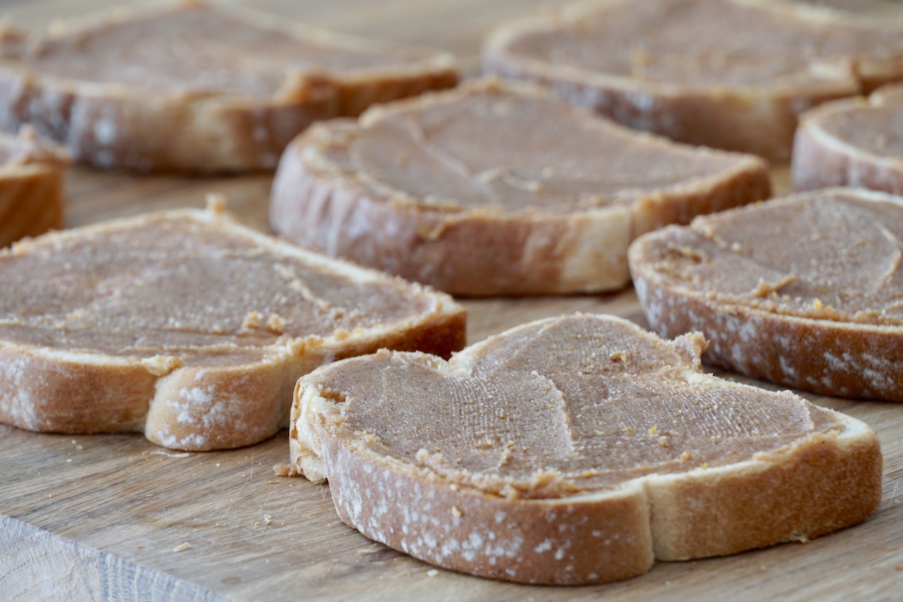Easy Cinnamon Toast - Weekend at the Cottage