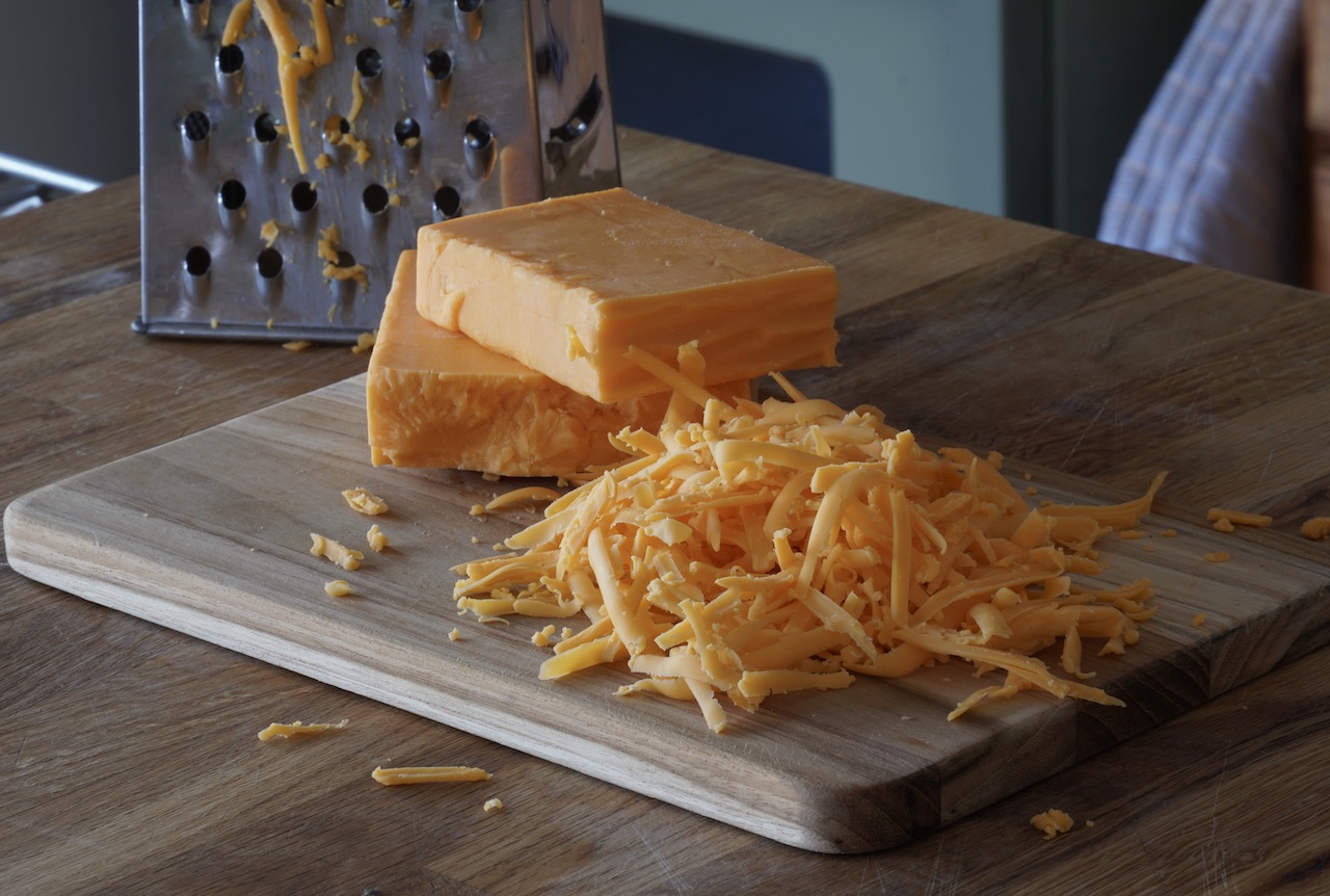 Cheddar Cheese Pie Crust - Weekend at the Cottage