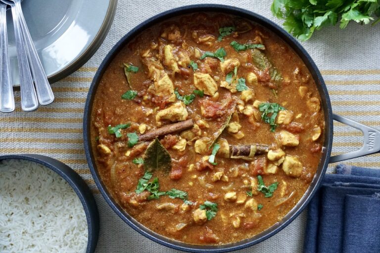Weeknight Chicken Curry - Weekend at the Cottage