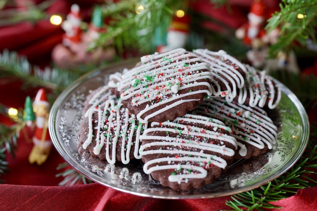 Chocolate Christmas Cookies - Weekend at the Cottage