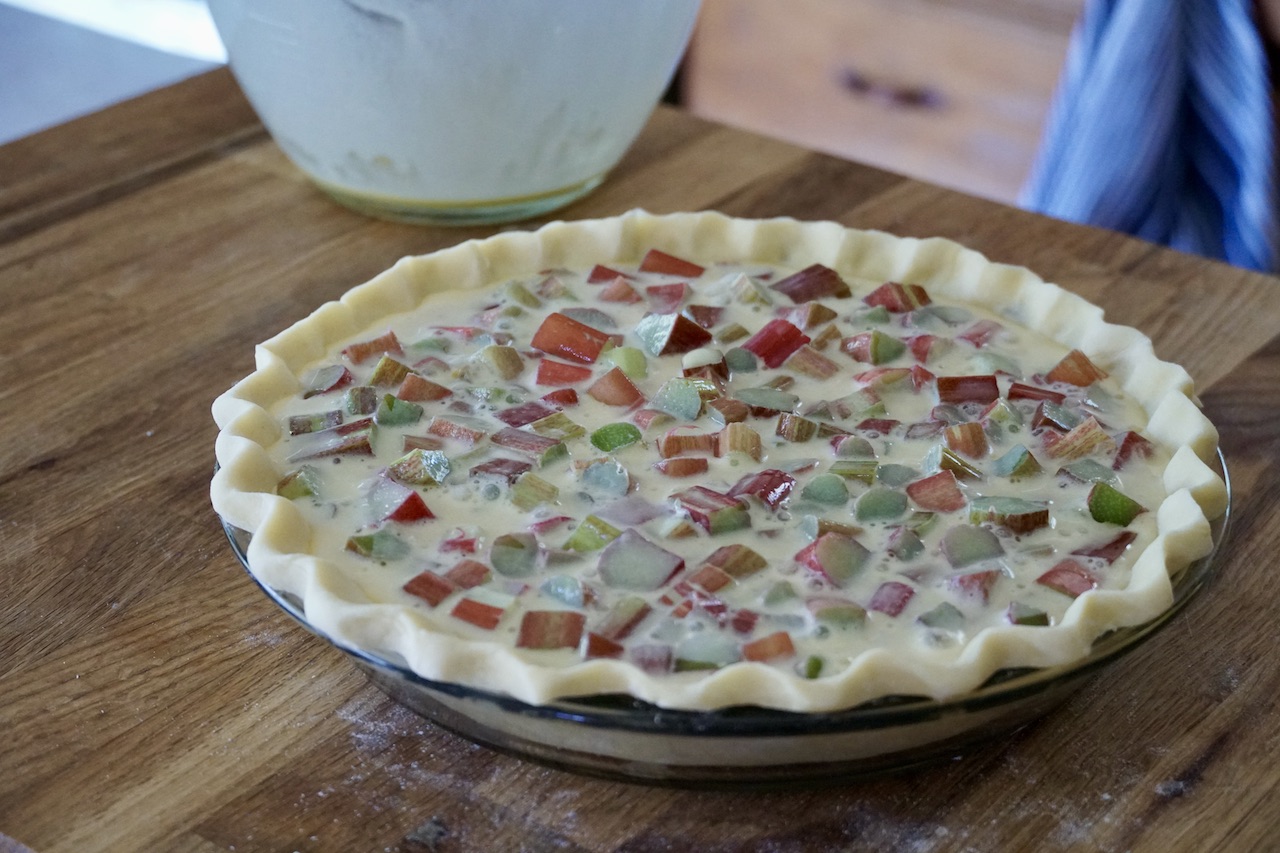 Rhubarb Custard Pie - Weekend at the Cottage